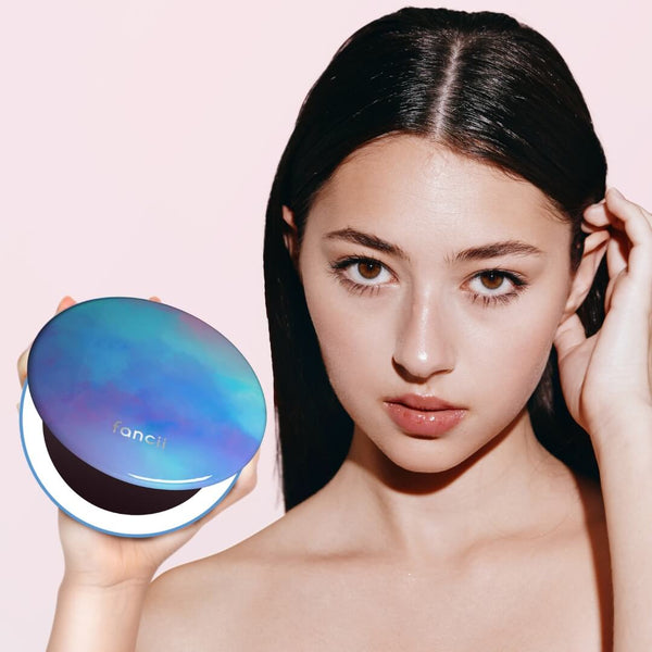 TAYLOR Compact Mirror with LED Lights | Fancii & Co.